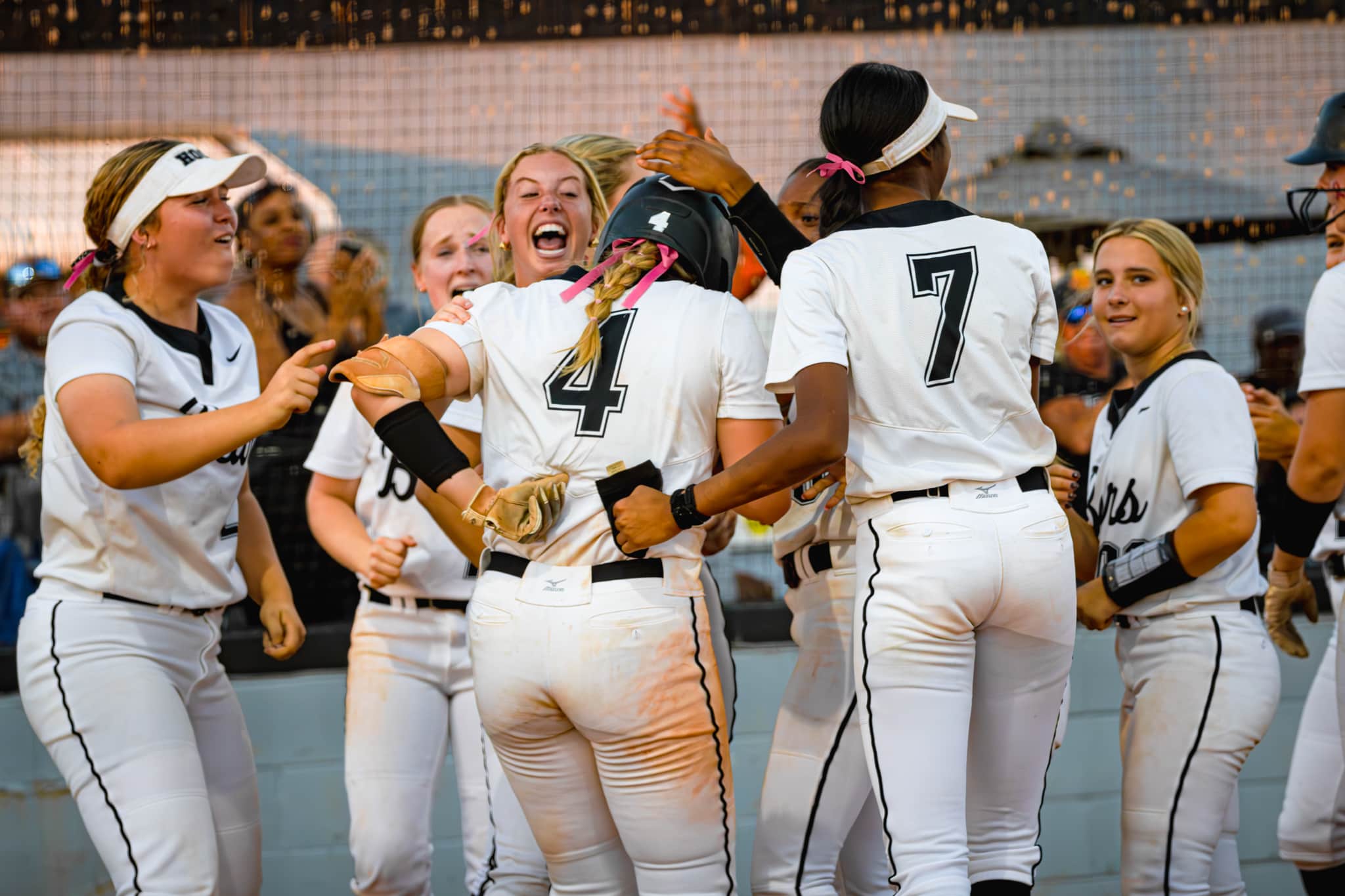 Houston County softball advances to Elite 8 in win over South Paulding ...