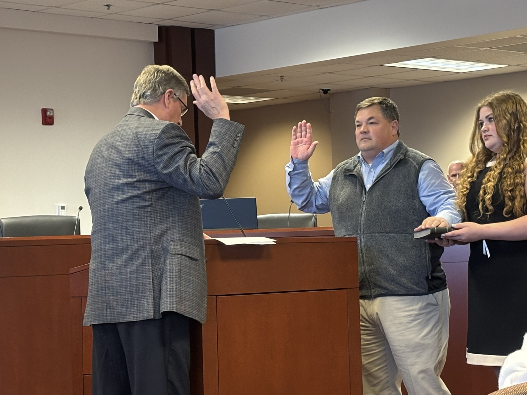 Matt Moulton sworn in as Houston County Sheriff – Houston Home Journal