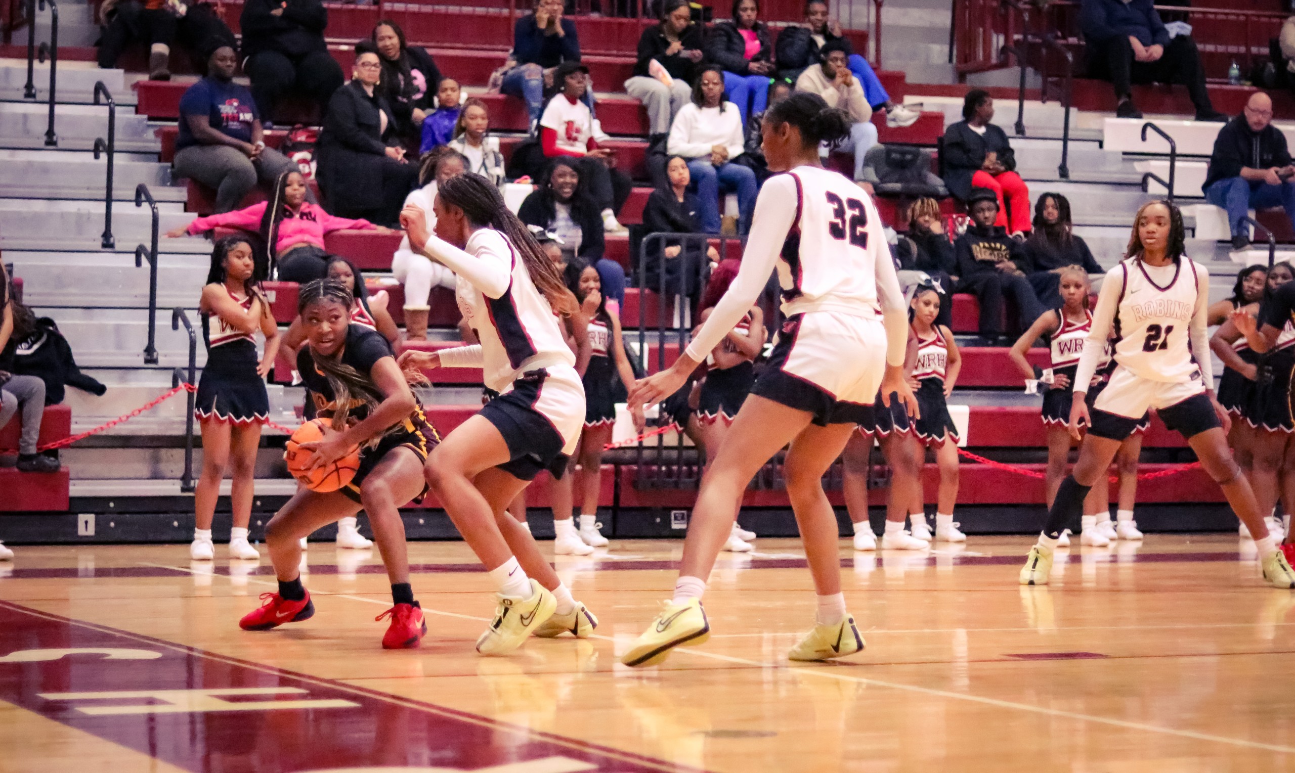 PHOTOS: Warner Robins basketball sweeps Perry in region matchup ...