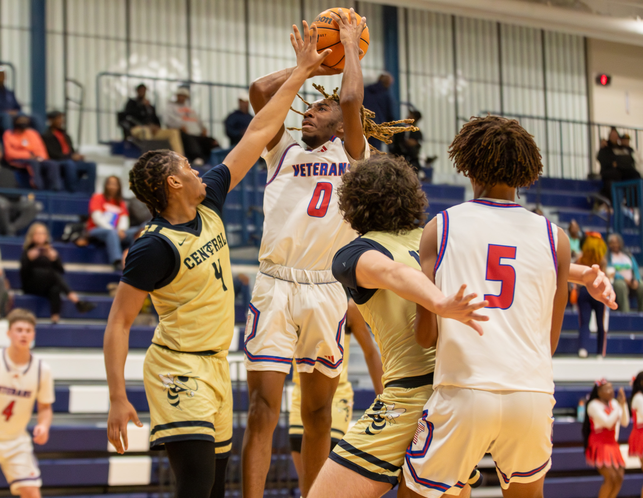 Veterans basketball squeaks by Thomas County Central in Region 2-5A ...