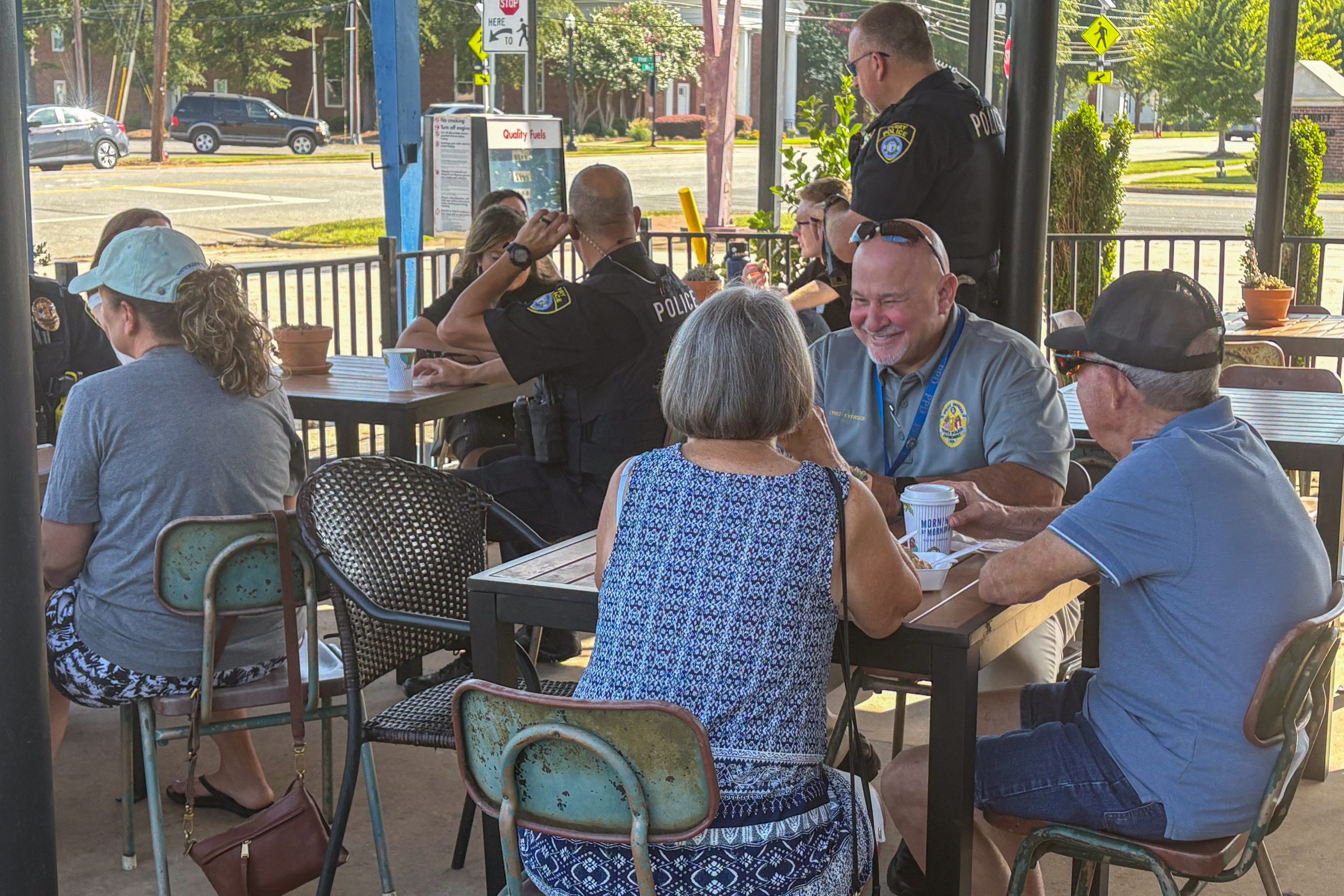 Perry police, community comes out to Coffee with a Cop – Houston Home ...